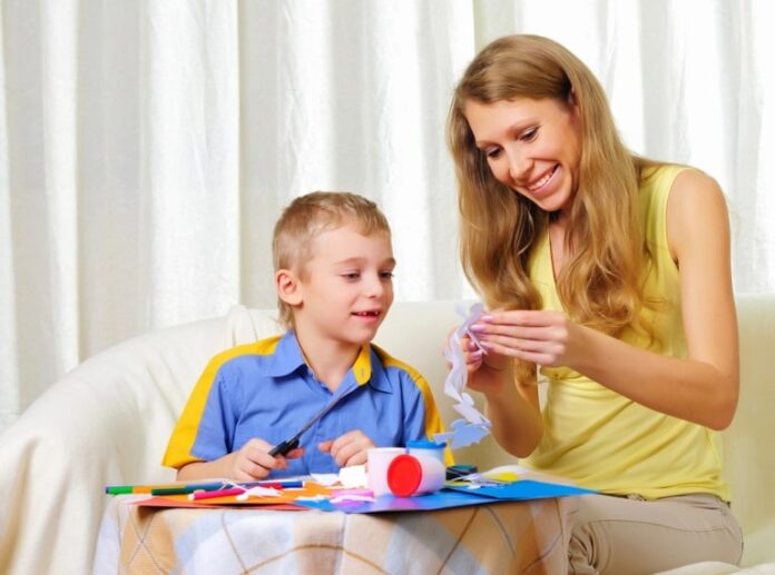 How to Parent an Autistic Child Effectively: 8 Compassionate Parenting ...